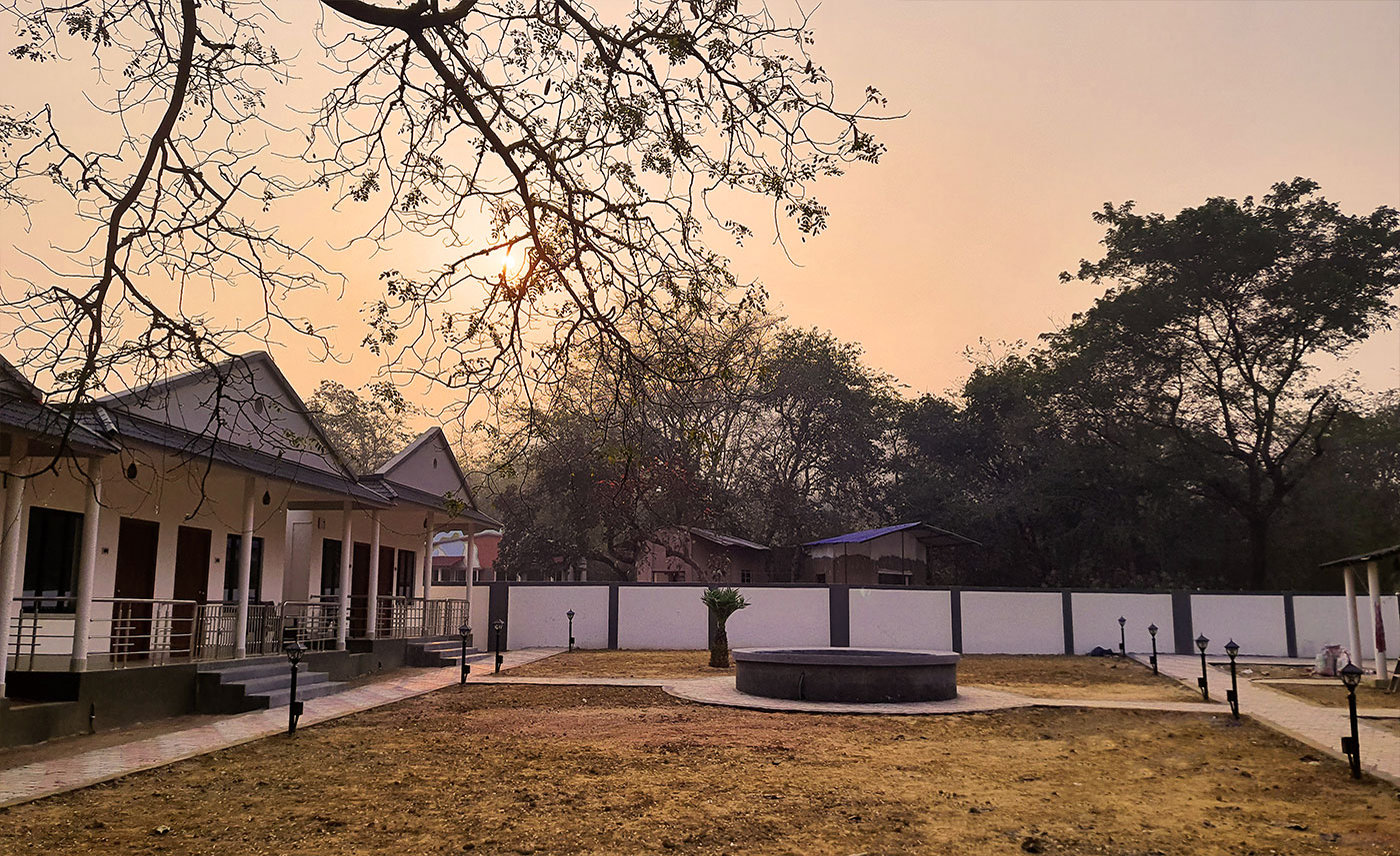 Baranti Village Resort | Baranti Hotel | Baranti Lake View Resort in ...